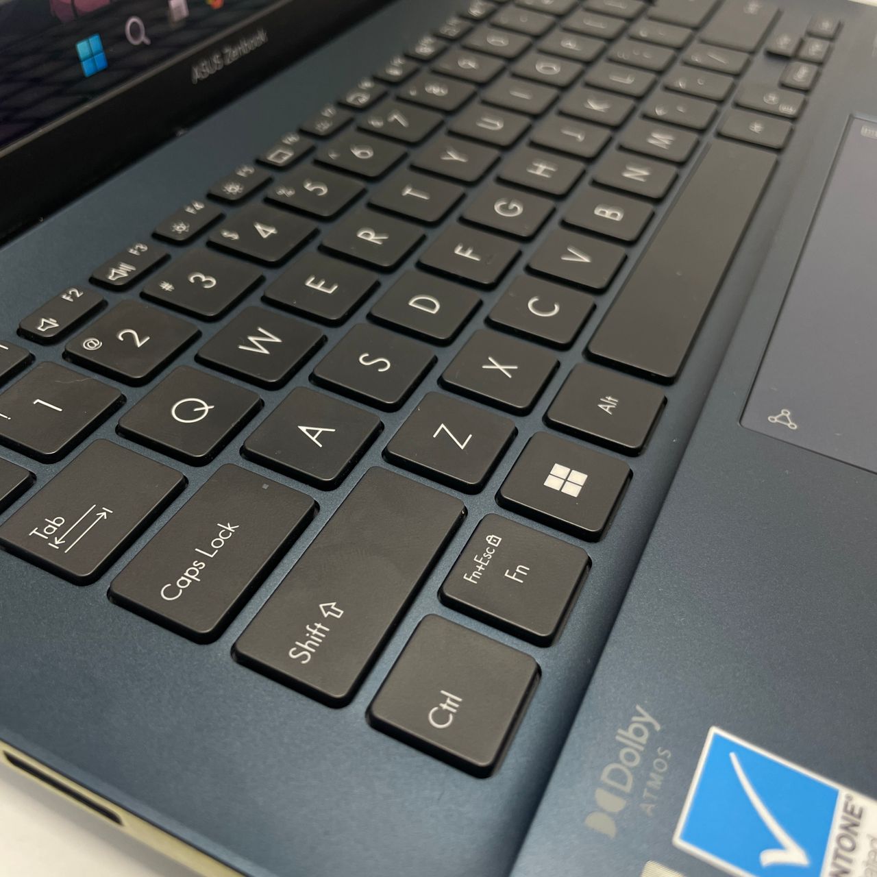 Asus ZenBook 14 Oled i7 12eme Generation Ram 16 Gb Stockage 512 Gb BLUE ...